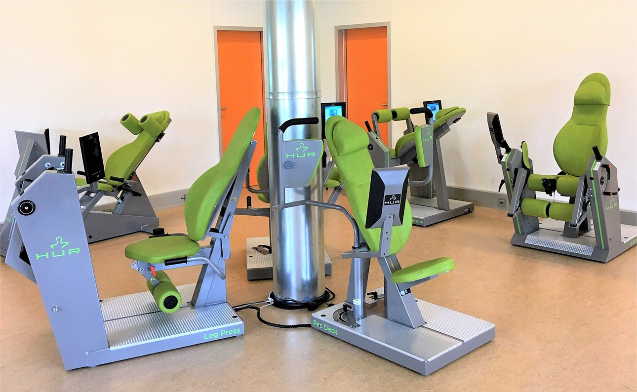 เครื่องออกกำลังกายเพื่อเสริมสร้างกล้ามเนื้อ STRENGTH TRAINING